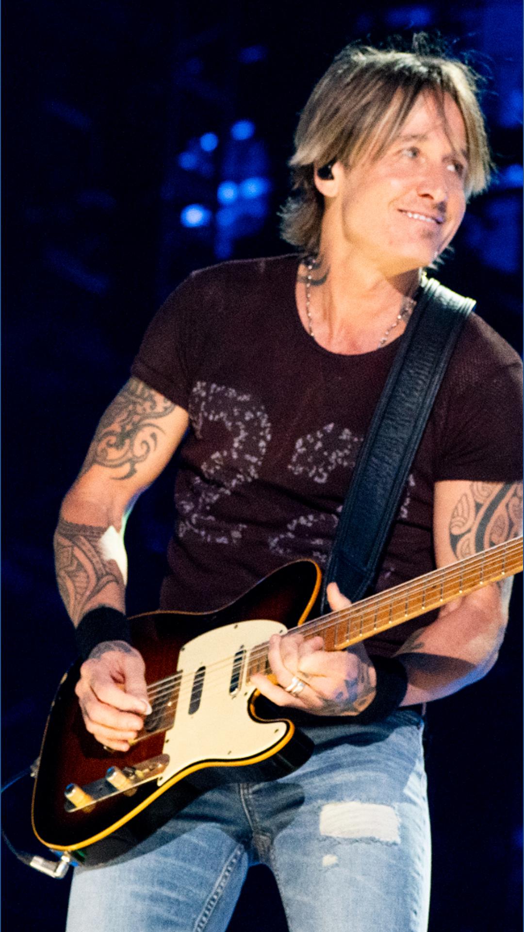 Keith Urban to headline at Gilbert music festival | 12news.com