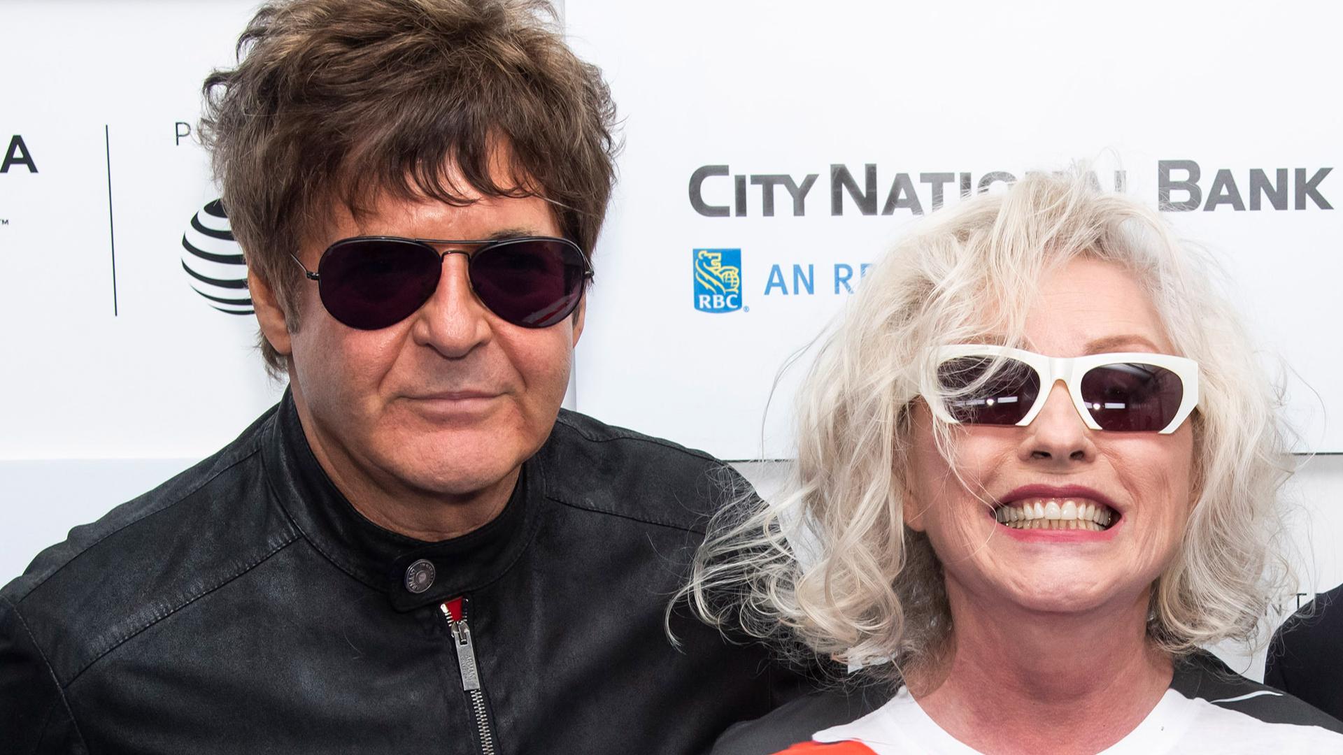 Muere Clem Burke, baterista de la banda Blondie, a los 70 años | 12news.com